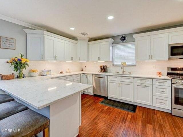 house with 3 bedroom, Union Beach NJ DS102560435