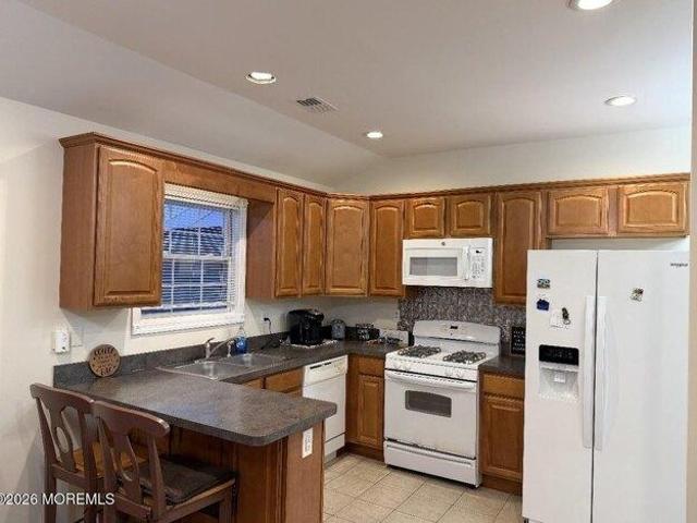house with 3 bedroom, Union Beach NJ ES103605810