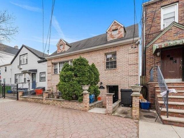 house with 3 bedroom, Union City NJ DLS102583838