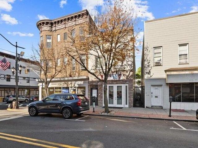 house with 3 bedroom, Union City NJ DS102217310