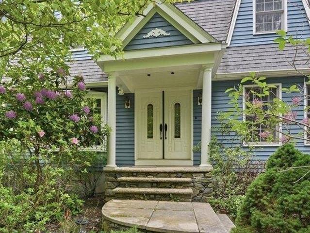 house with 3 bedroom, Upton MA ES103432520