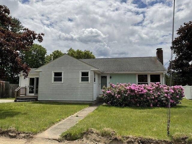 house with 3 bedroom, Uxbridge MA DS103190500