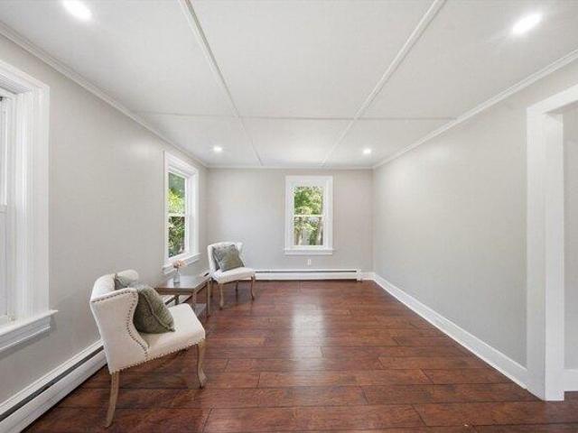house with 3 bedroom, Uxbridge MA ES103774100