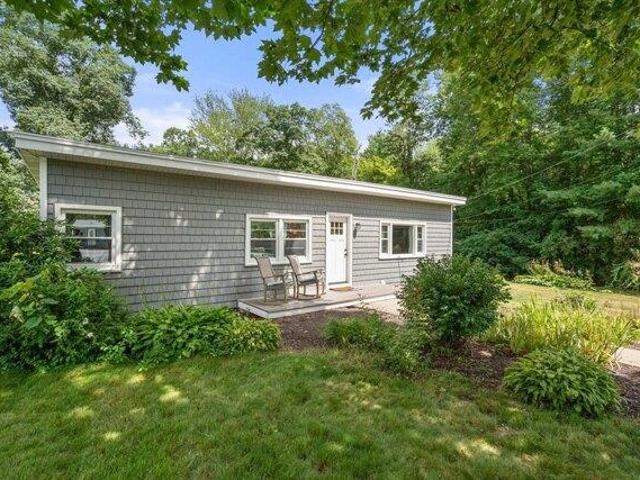house with 3 bedroom, Uxbridge MA ES104899856