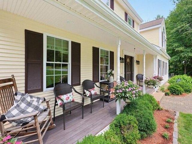 house with 3 bedroom, Uxbridge MA ES104902657