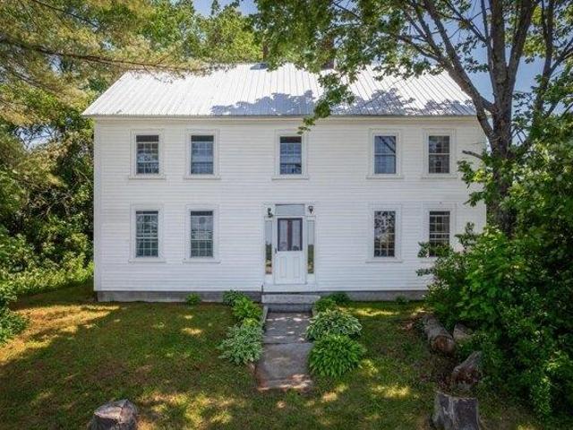 house with 3 bedroom, Vassalboro ME DLS101780669