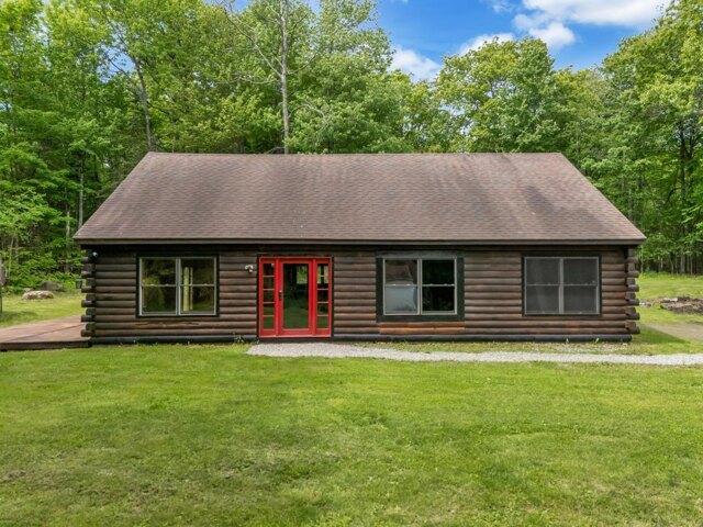 house with 3 bedroom, Vassalboro ME ES104479359