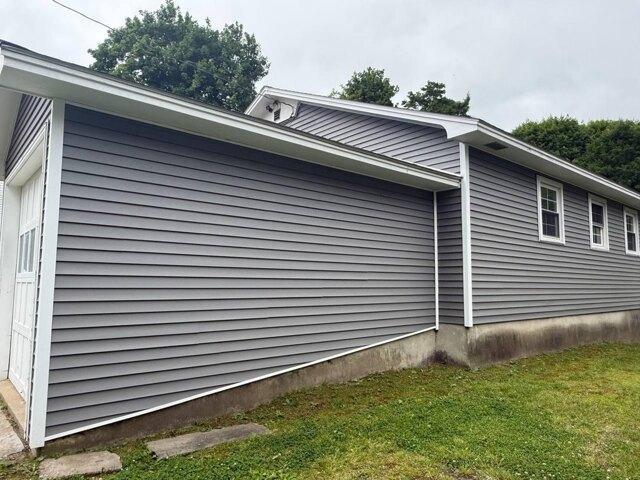 house with 3 bedroom, Veazie ME DS104076978