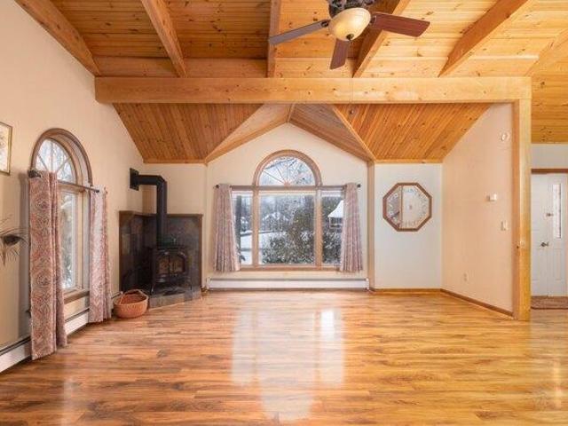 house with 3 bedroom, Veazie ME ES103098642