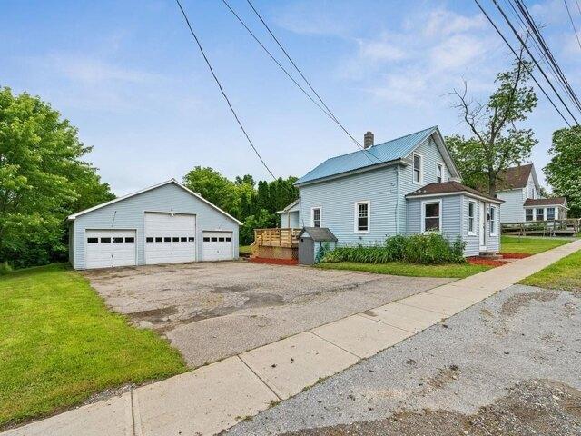 house with 3 bedroom, Vergennes VT ES104853680