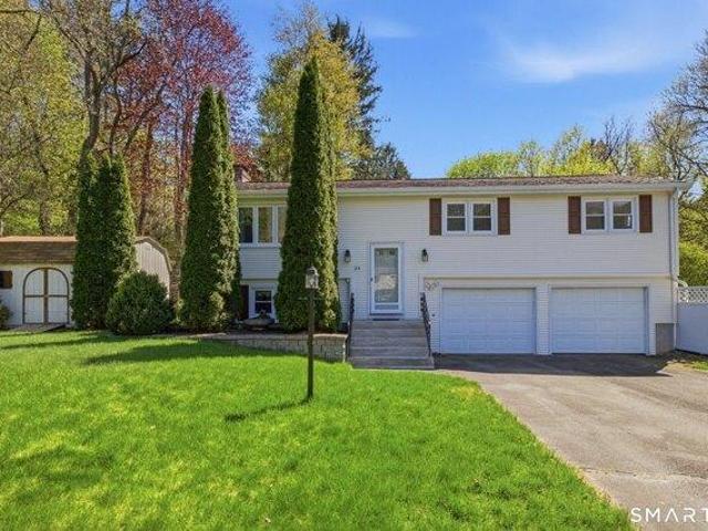 house with 3 bedroom, Vernon CT DS102155069