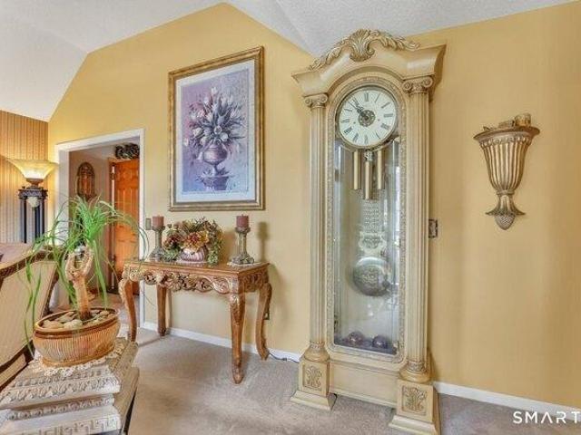 house with 3 bedroom, Vernon CT DS103440070