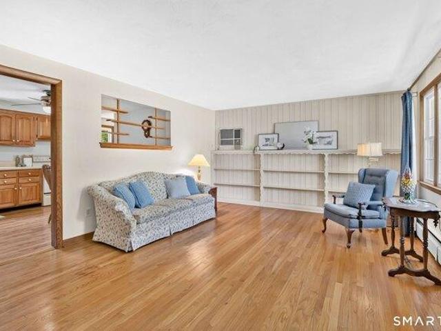 house with 3 bedroom, Vernon CT DS103666200
