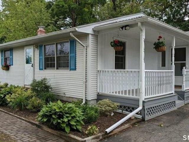 house with 3 bedroom, Vernon CT DS104262992