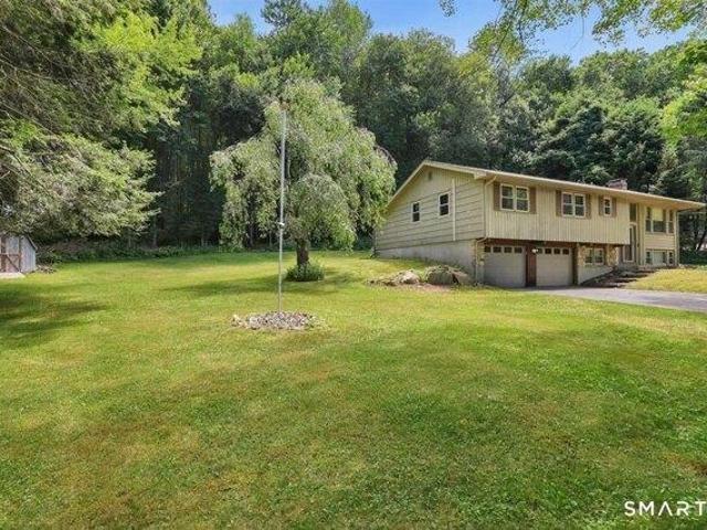 house with 3 bedroom, Vernon CT ES103437806