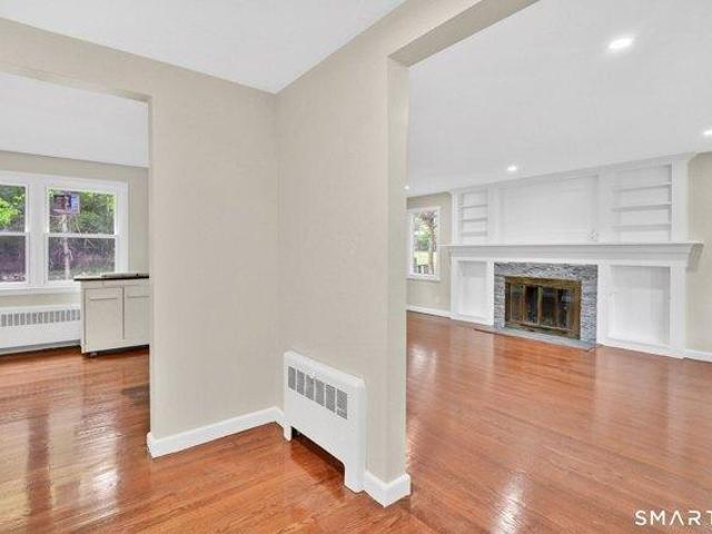 house with 3 bedroom, Vernon CT ES103126185