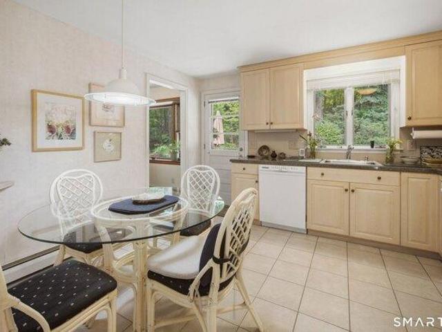 house with 3 bedroom, Vernon CT ES104605807
