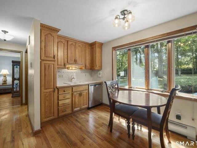 house with 3 bedroom, Vernon CT ES105143982
