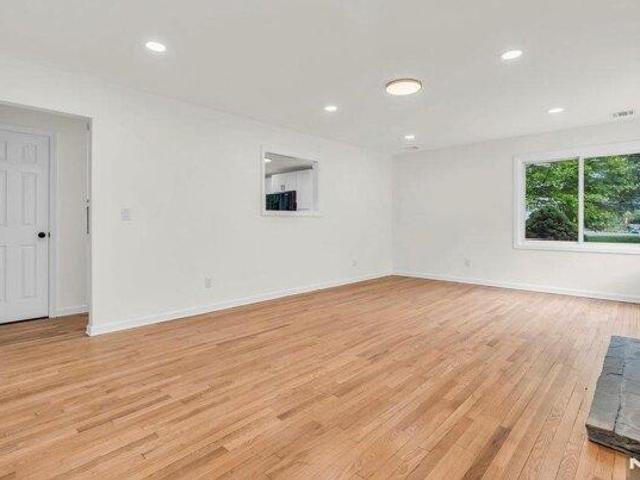 house with 3 bedroom, Vernon NJ DS103622793