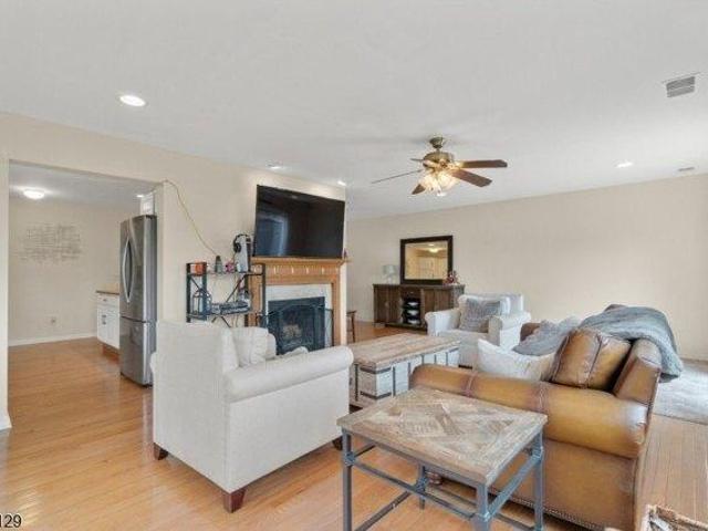 house with 3 bedroom, Vernon NJ DS104444770