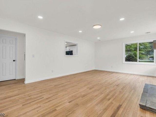 house with 3 bedroom, Vernon NJ DS104191434