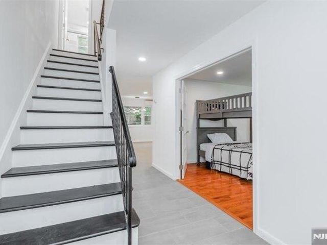 house with 3 bedroom, Vernon NJ ES104408144
