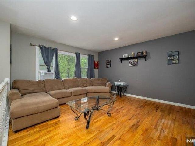 house with 3 bedroom, Vernon NJ ES104835155