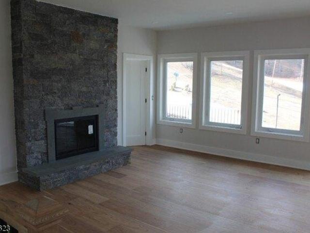 house with 3 bedroom, Vernon NJ ES104853479