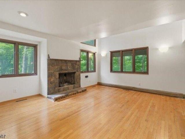 house with 3 bedroom, Vernon NJ ES104234830
