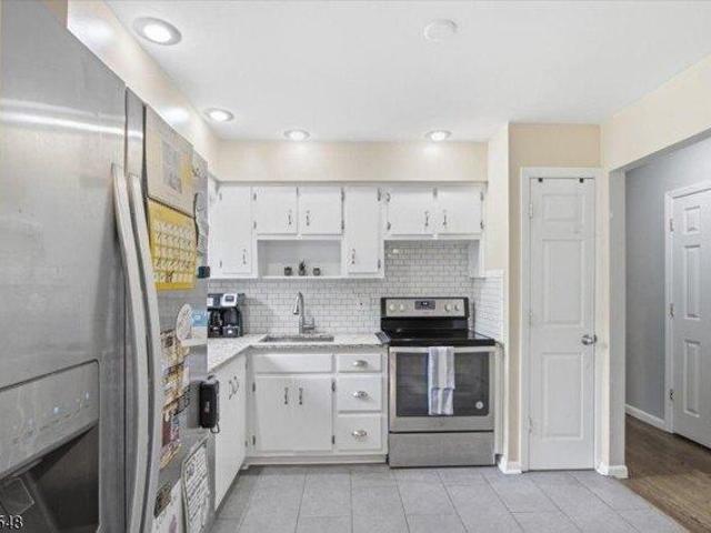 house with 3 bedroom, Vernon NJ ES105175551