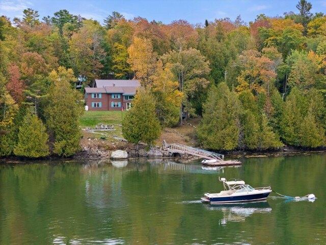 house with 3 bedroom, Verona Island ME ES104946445