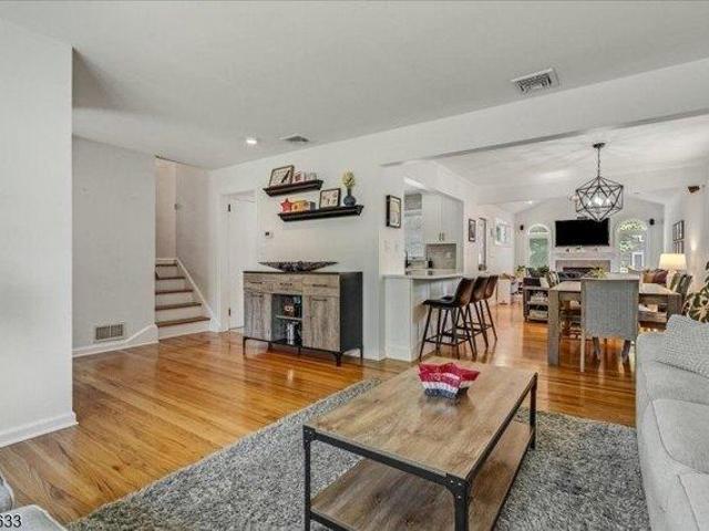 house with 3 bedroom, Verona NJ ES104569638