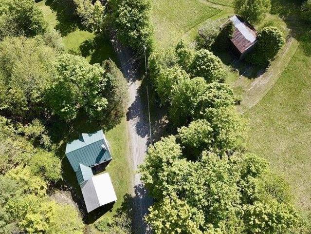 house with 3 bedroom, Vershire VT DS103189595