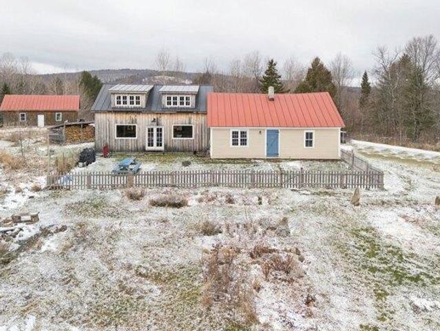 house with 3 bedroom, Vershire VT ES103070731