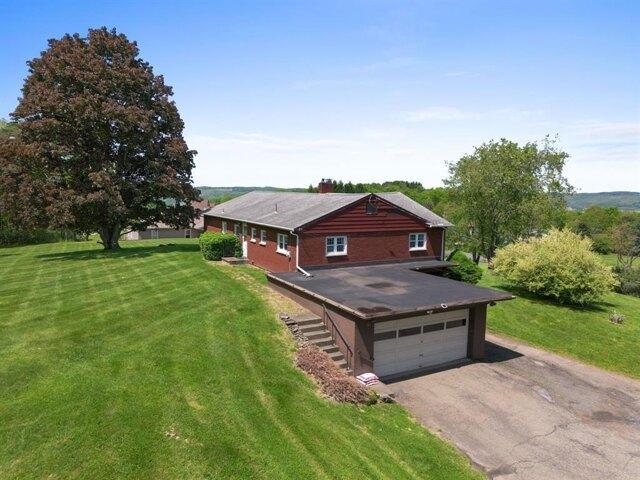 house with 3 bedroom, Vestal NY ES103625688