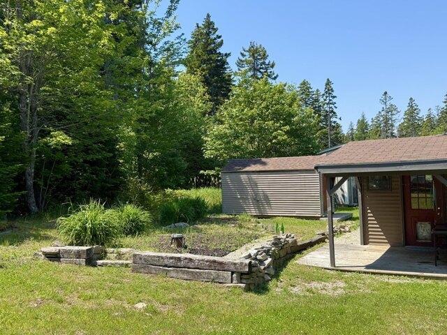 house with 3 bedroom, Vinalhaven ME ES105233263