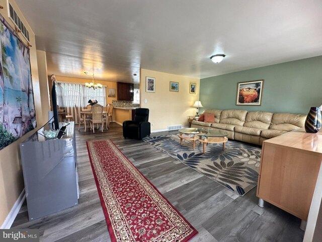 house with 3 bedroom, Vineland NJ DLS101661553