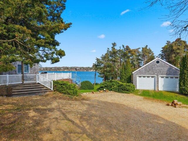 house with 3 bedroom, Vineyard Haven MA DS104078998