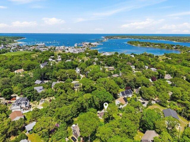 house with 3 bedroom, Vineyard Haven MA ES104569148