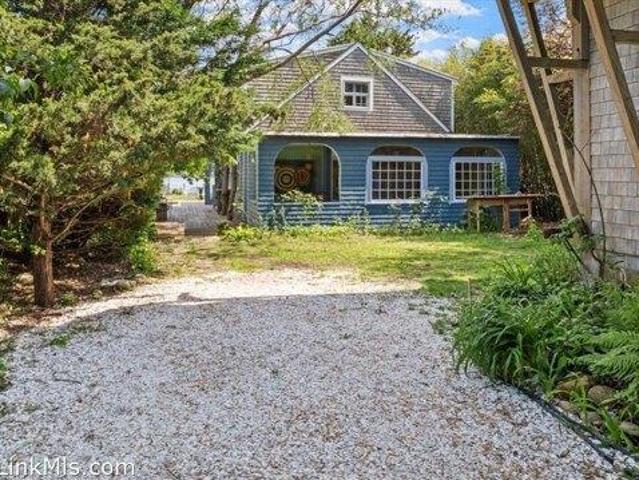 house with 3 bedroom, Vineyard Haven MA ES105125036