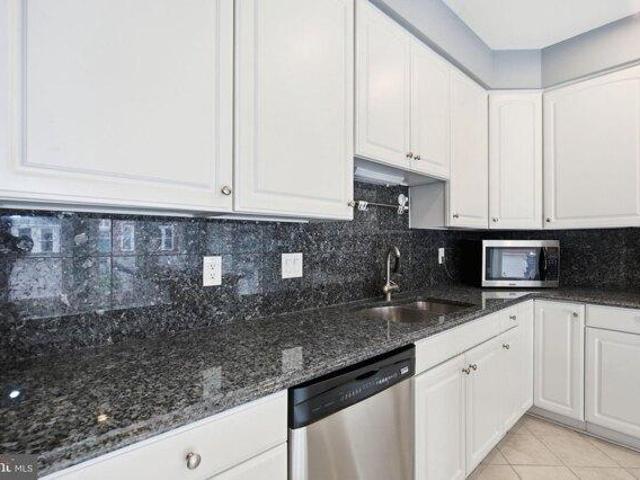 house with 3 bedroom, Vienna VA ES104899519