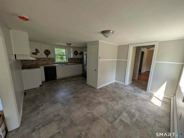 house with 3 bedroom, Voluntown CT ES104905386