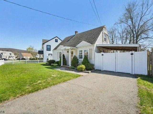 house with 3 bedroom, Wanaque NJ ES105141553