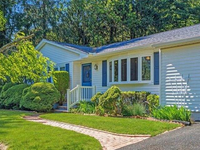 house with 3 bedroom, Wading River NY ES103605225