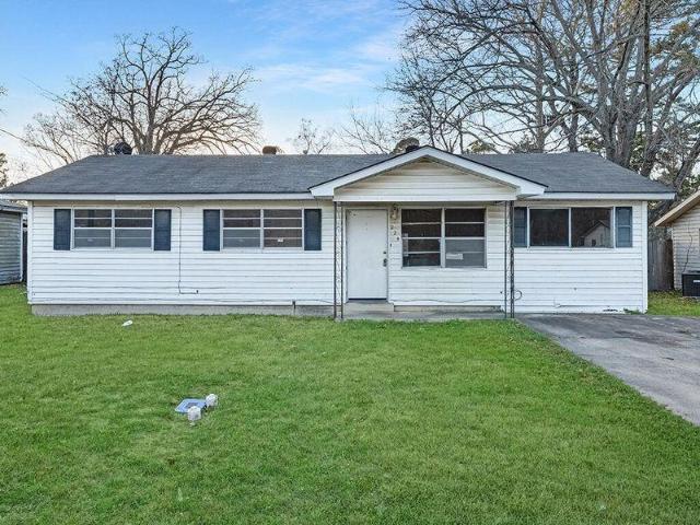 house with 3 bedroom, Wake Village TX ES100973226