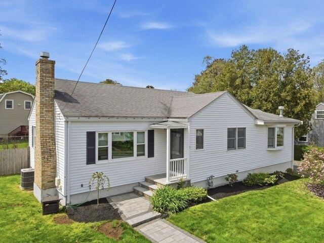 house with 3 bedroom, Wakefield MA DS104010139