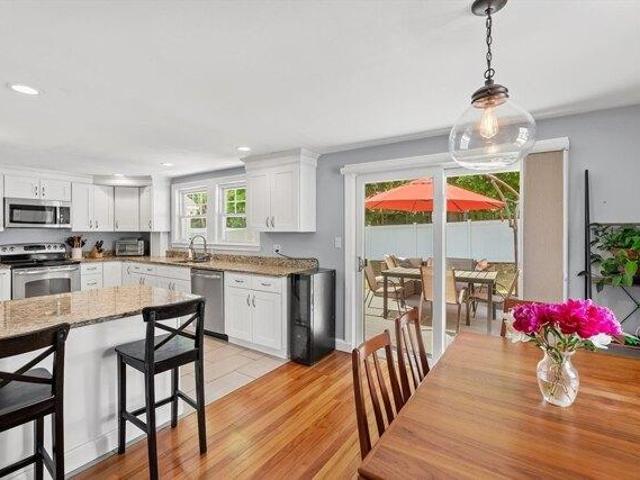 house with 3 bedroom, Wakefield MA DS104042671
