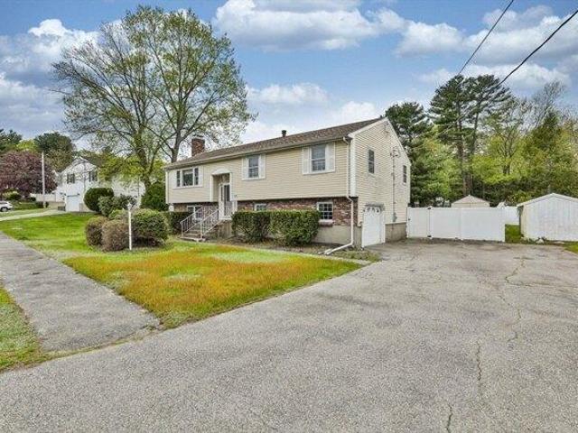 house with 3 bedroom, Wakefield MA ES103035831