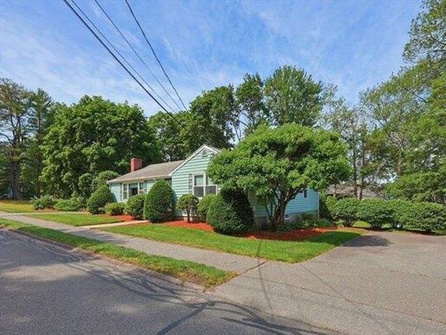 house with 3 bedroom, Wakefield MA ES104514313