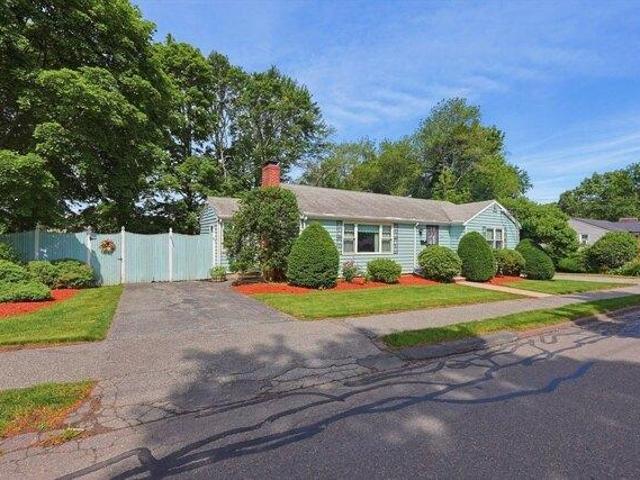 house with 3 bedroom, Wakefield MA ES105060895